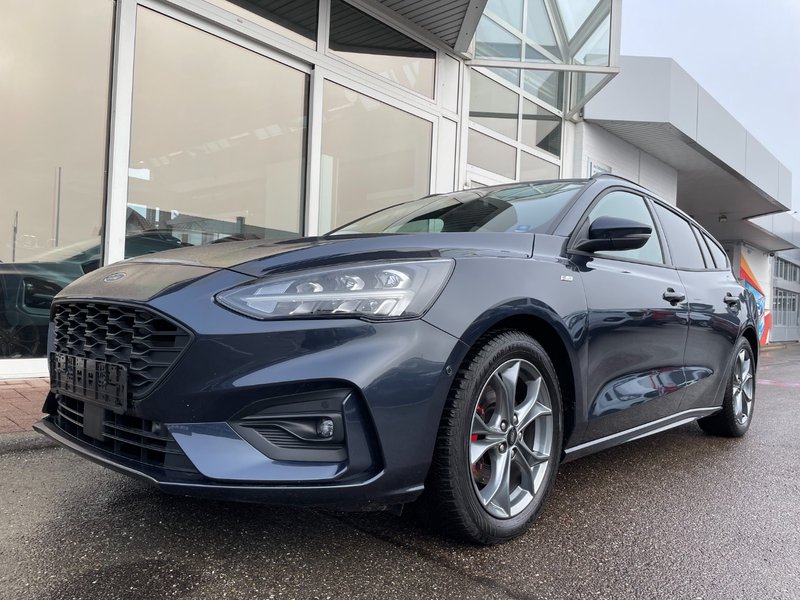 Ford Focus Turnier ST-Line X/Automatik/LED/Pano/ACC gebraucht kaufen in ...