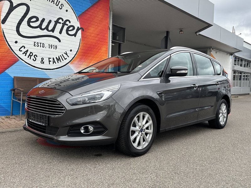Ford S-Max S-MAX Titanium/LED/ACC gebraucht kaufen in Herrenberg Preis ...